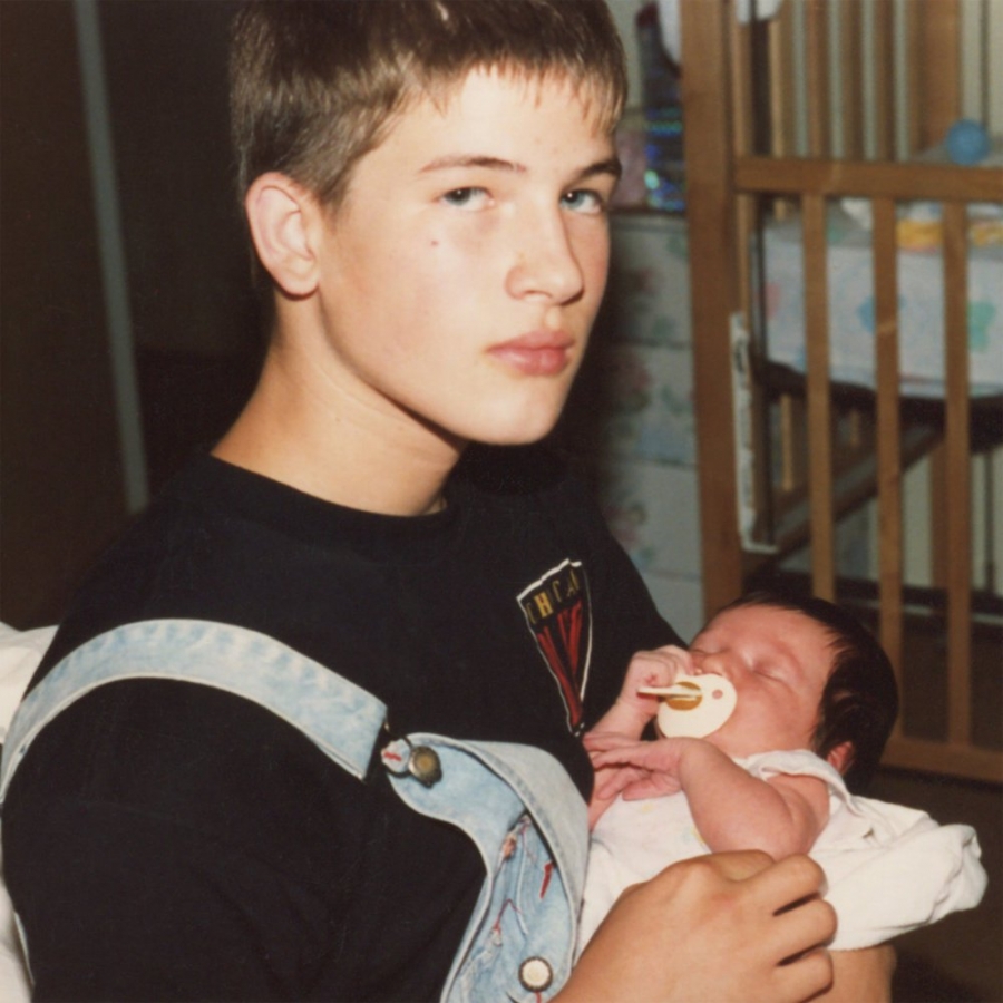 Big Thief Artists Crownnote