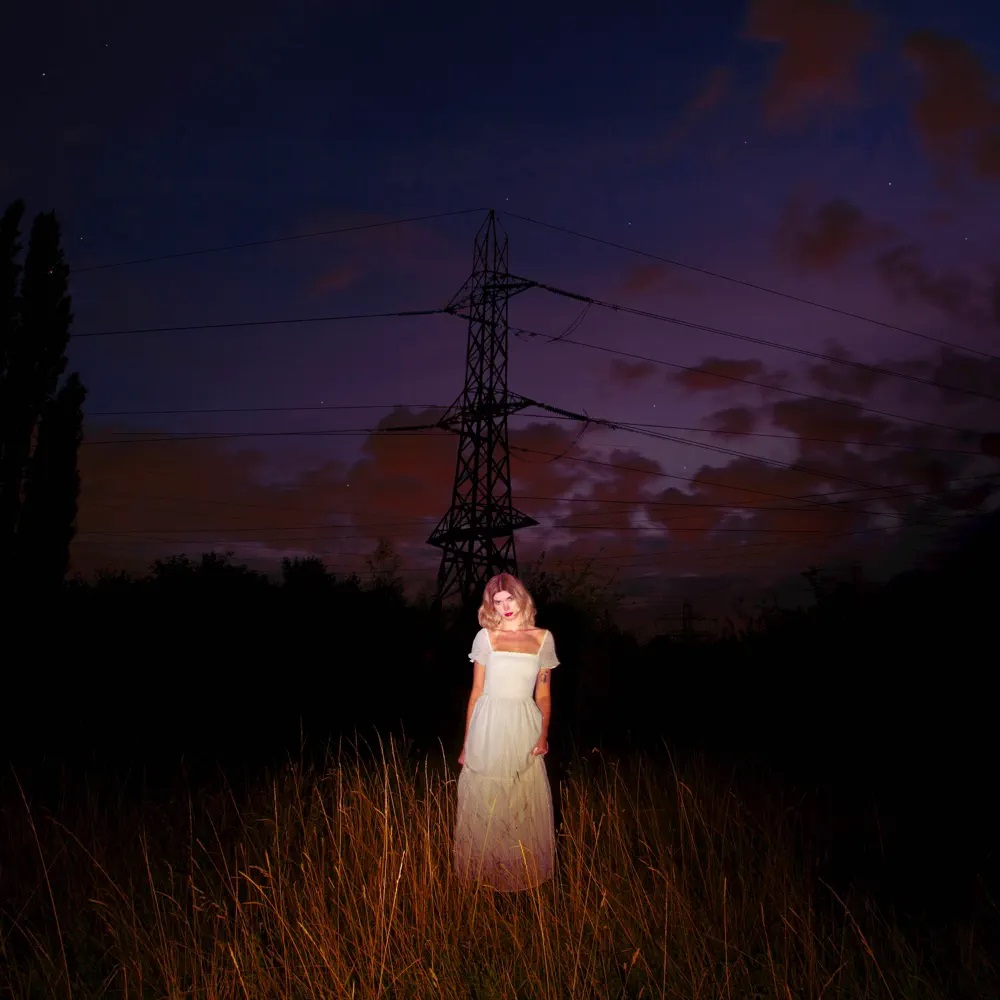Eva Kiss – “Oh, My God” | Songs | Crownnote